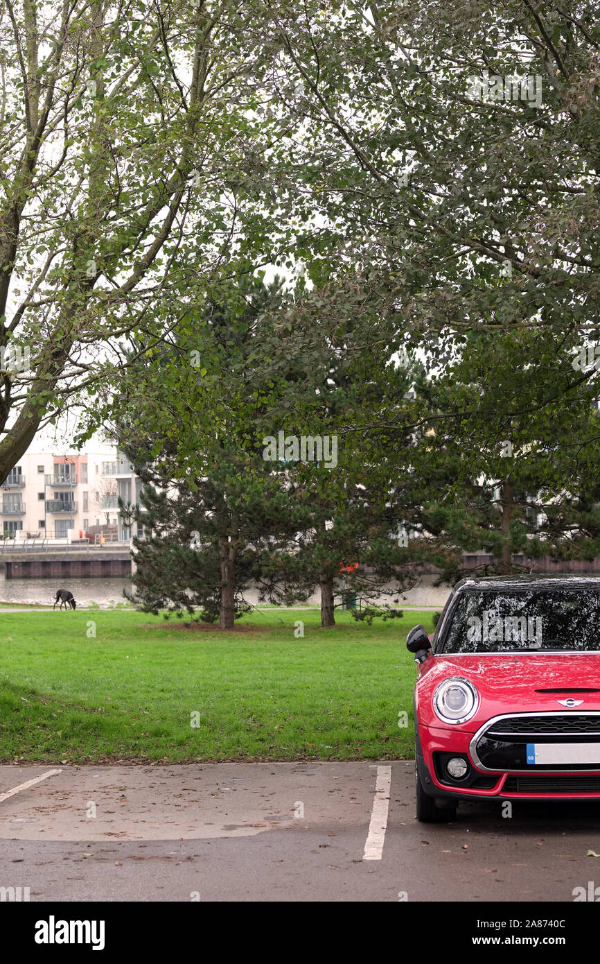 Bmw mini cooper s hi-res stock photography and images - Alamy