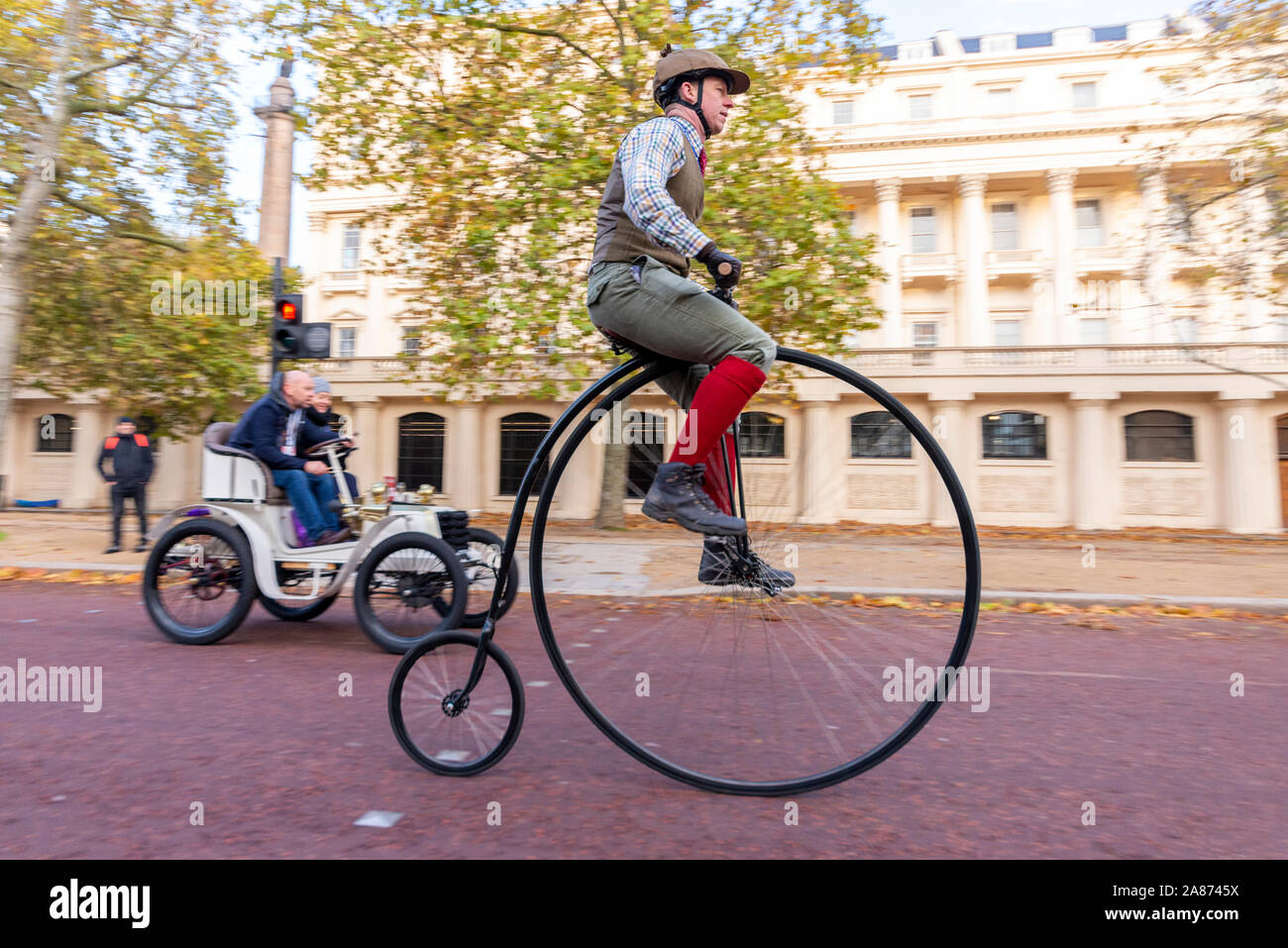 Penny farthing bicycle hi-res stock photography and images - Alamy
