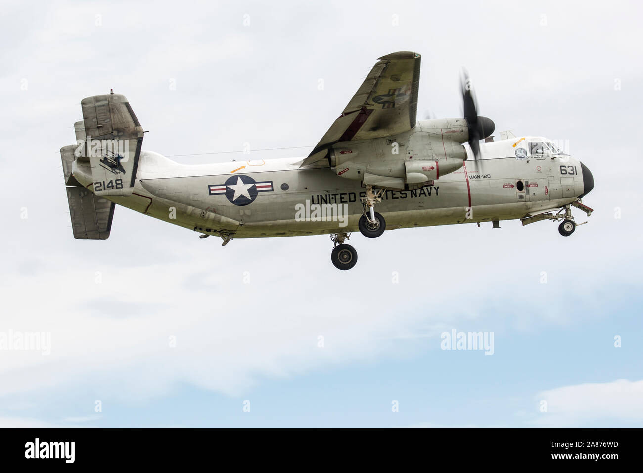 A United States Navy E-2 Hawkeye at the 2018 Vectren Dayton Airshow ...