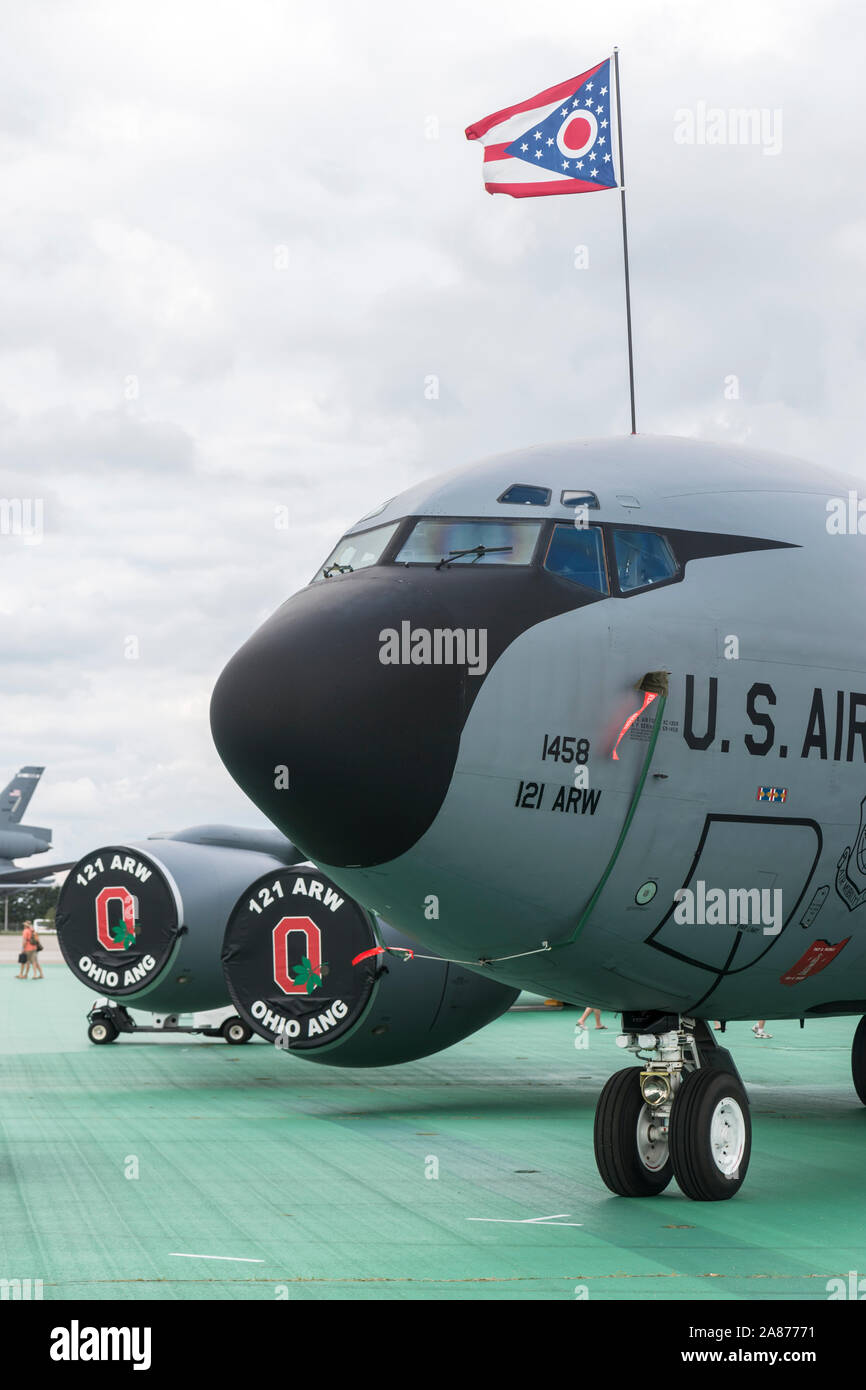 Kc 135 engine hi-res stock photography and images - Alamy