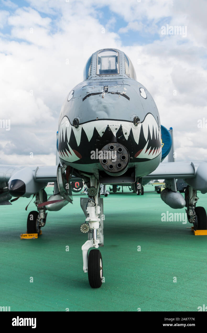 A United States Air Force A-10 Thunderbolt II 'Warthog' sits on static ...