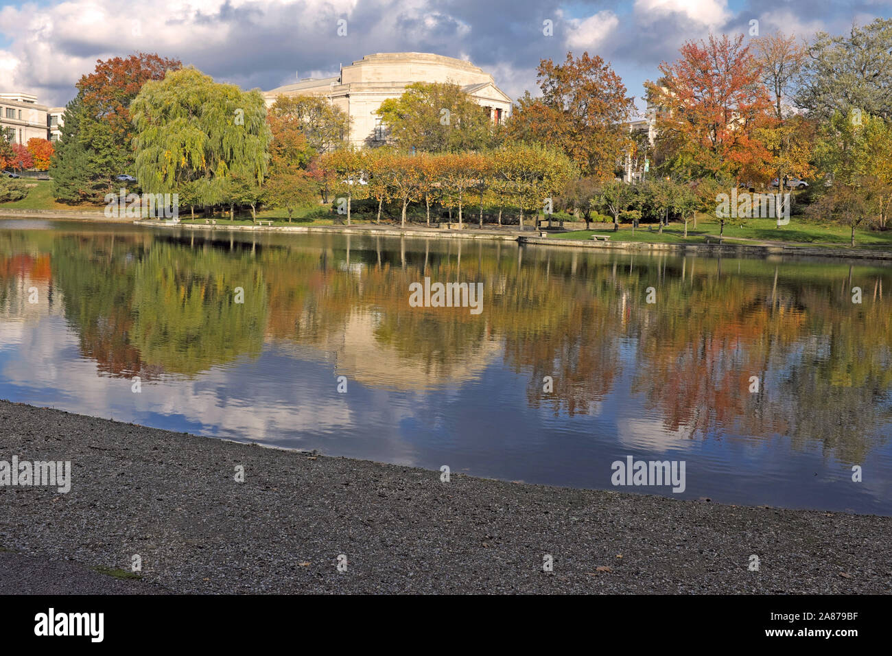 Wade lagoon autumn hi-res stock photography and images - Alamy