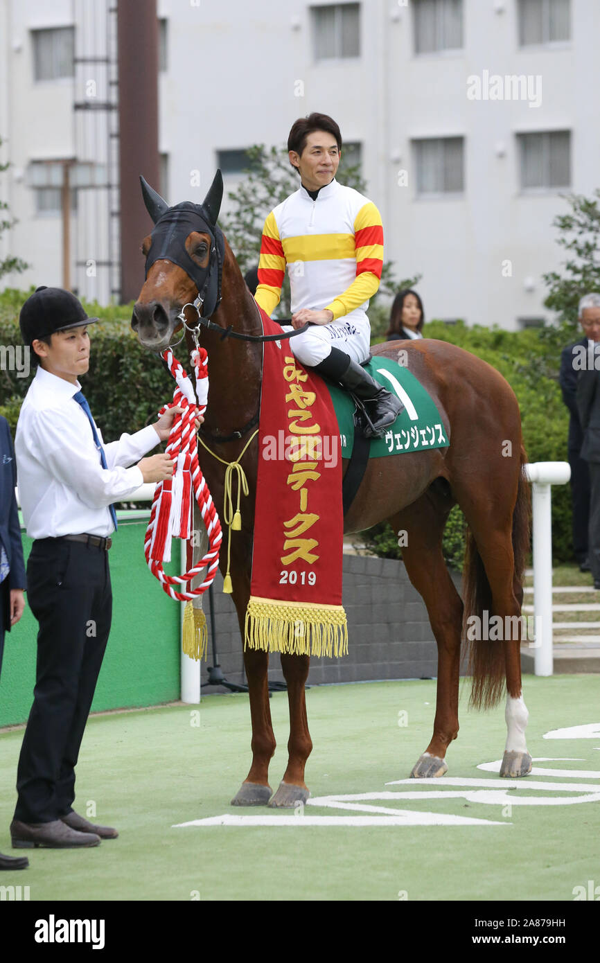 Kyoto, Japan. 3rd Nov, 2019. Vengeance (Hideaki Miyuki) Horse Racing ...