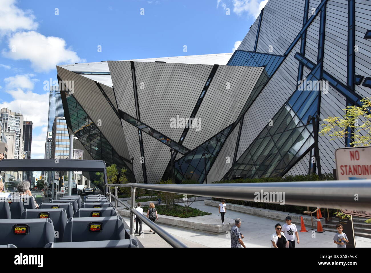 Canadian museum of history dome hi-res stock photography and images - Alamy