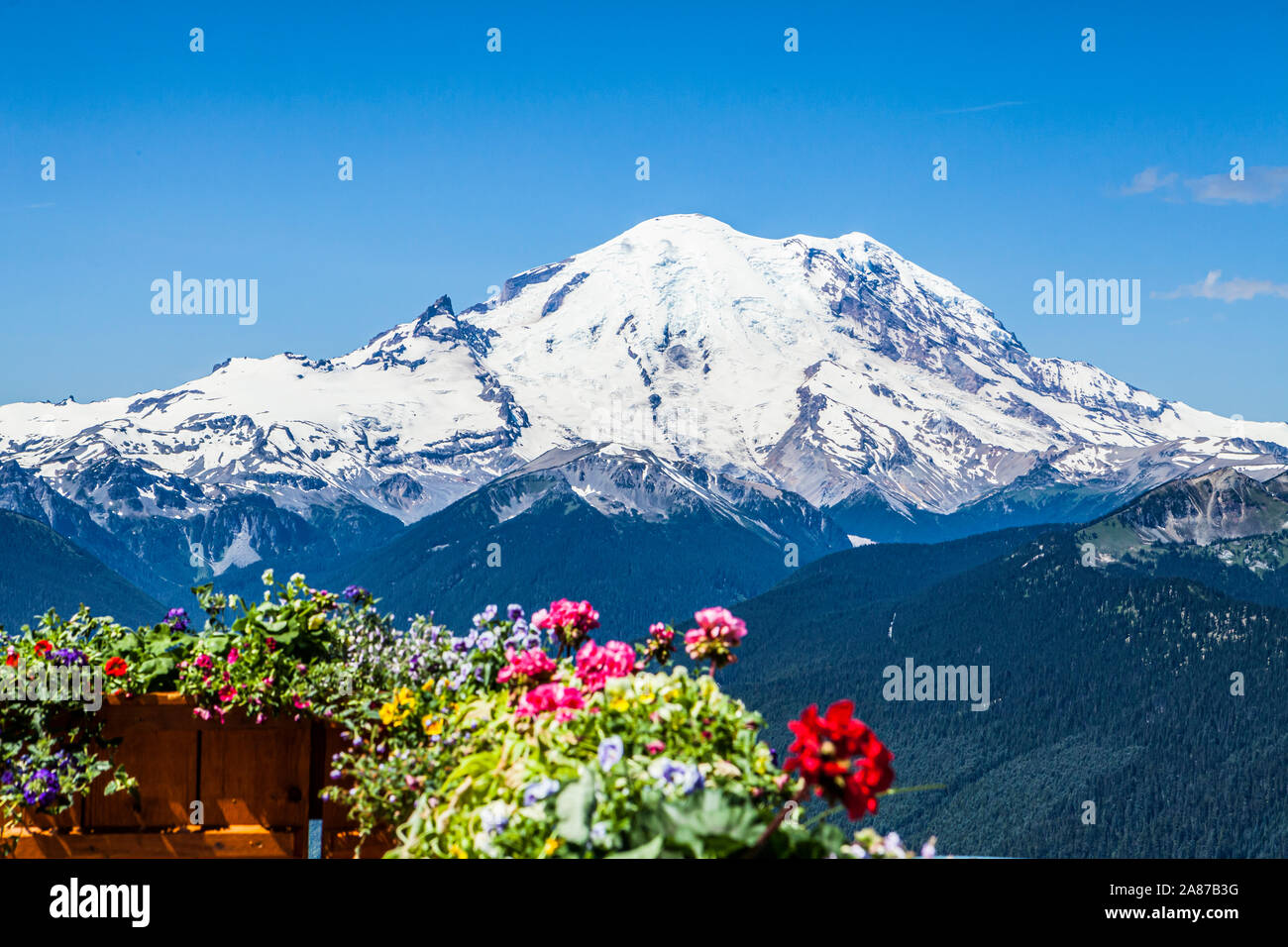 The view of Mount Rainier as seen from the top of Crystal Mountain ...