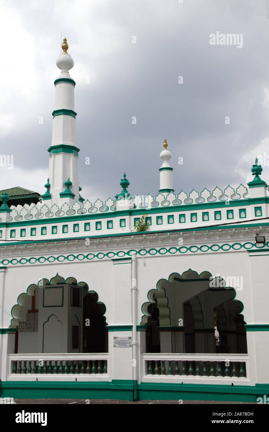 Malaysia indian muslim mosque hi-res stock photography and images - Alamy