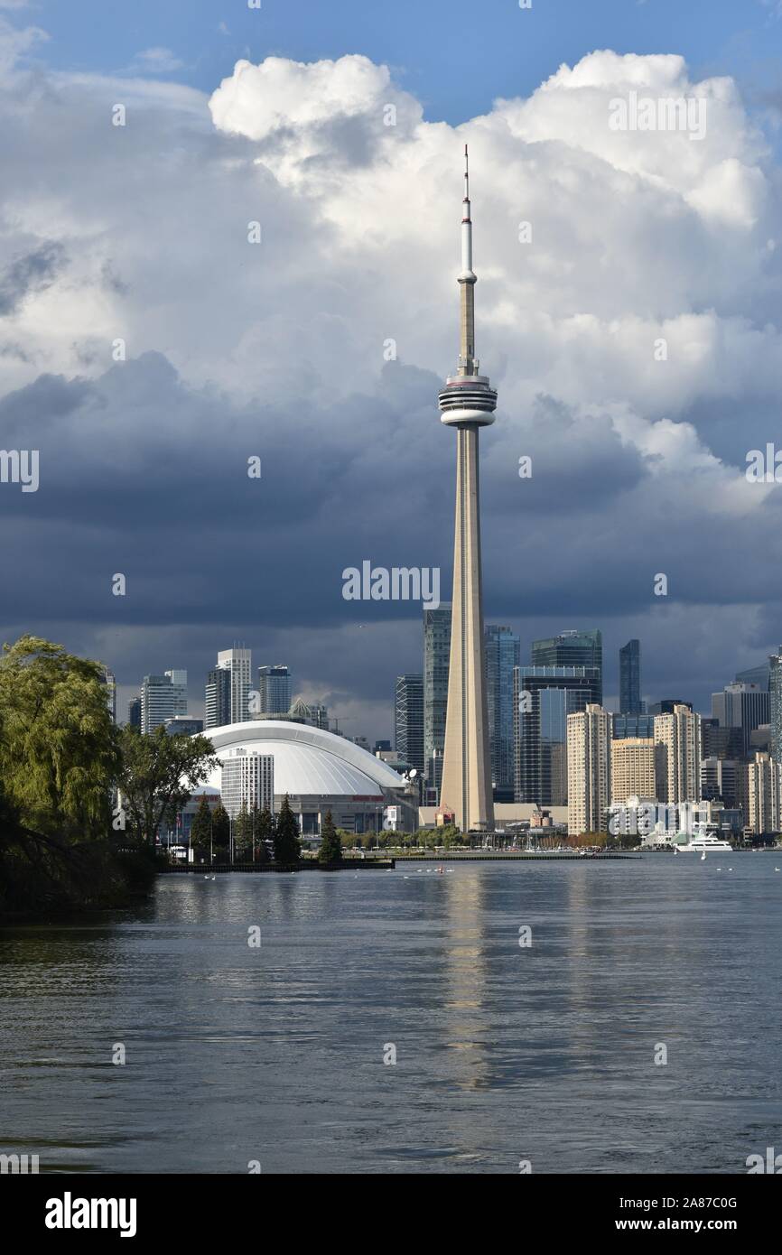 The CN Tower, Toronto, Ontario, Canada Stock Photo - Alamy