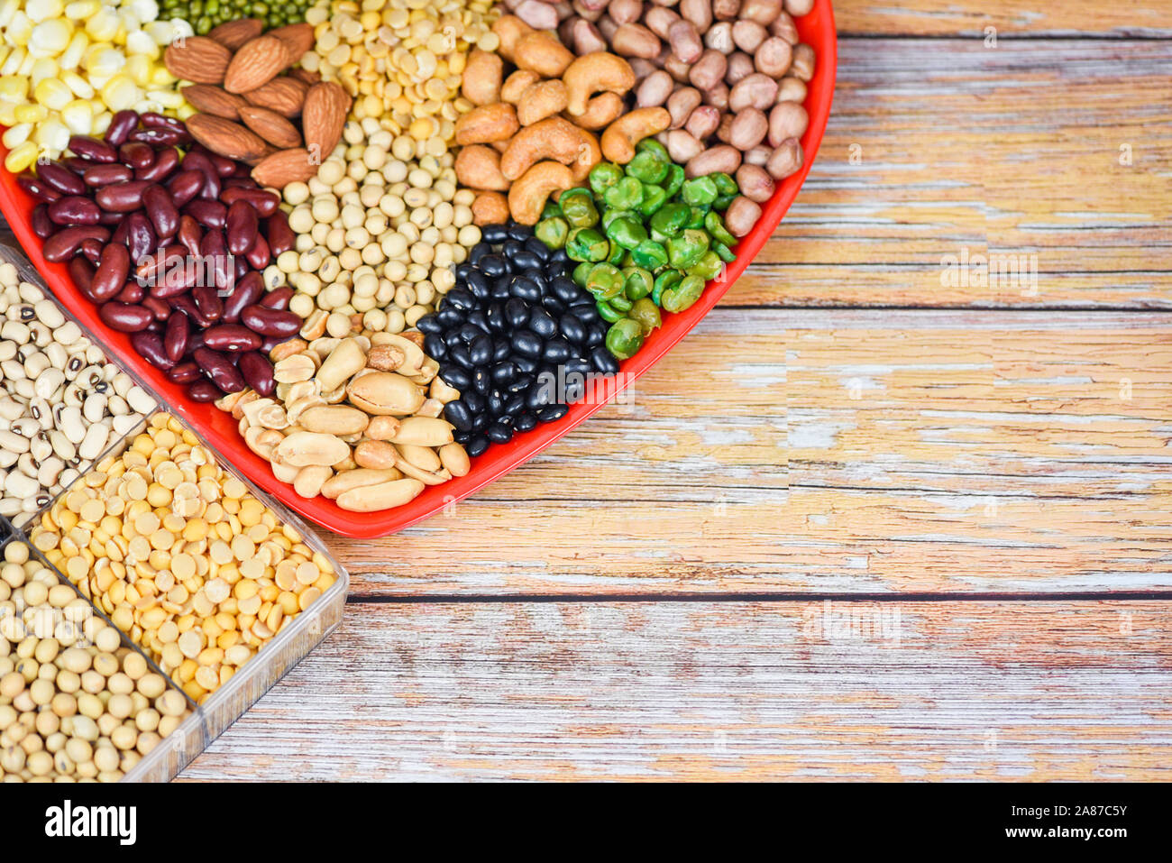 Grain beans cereal apple hi-res stock photography and images - Alamy