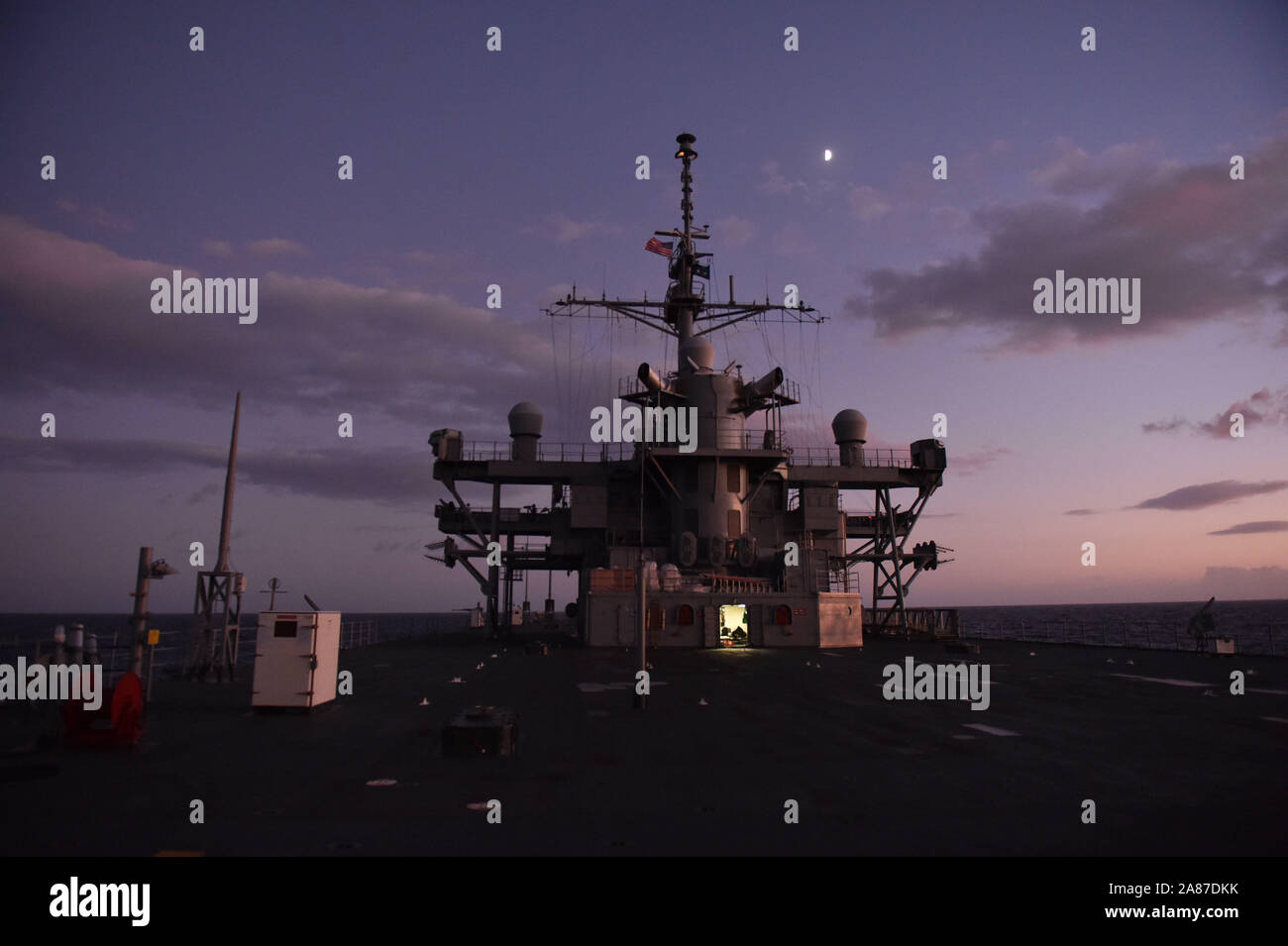 191104-N-AS200-0143 TYRRHENIAN SEA (Nov. 3, 2019) The Blue Ridge-class ...