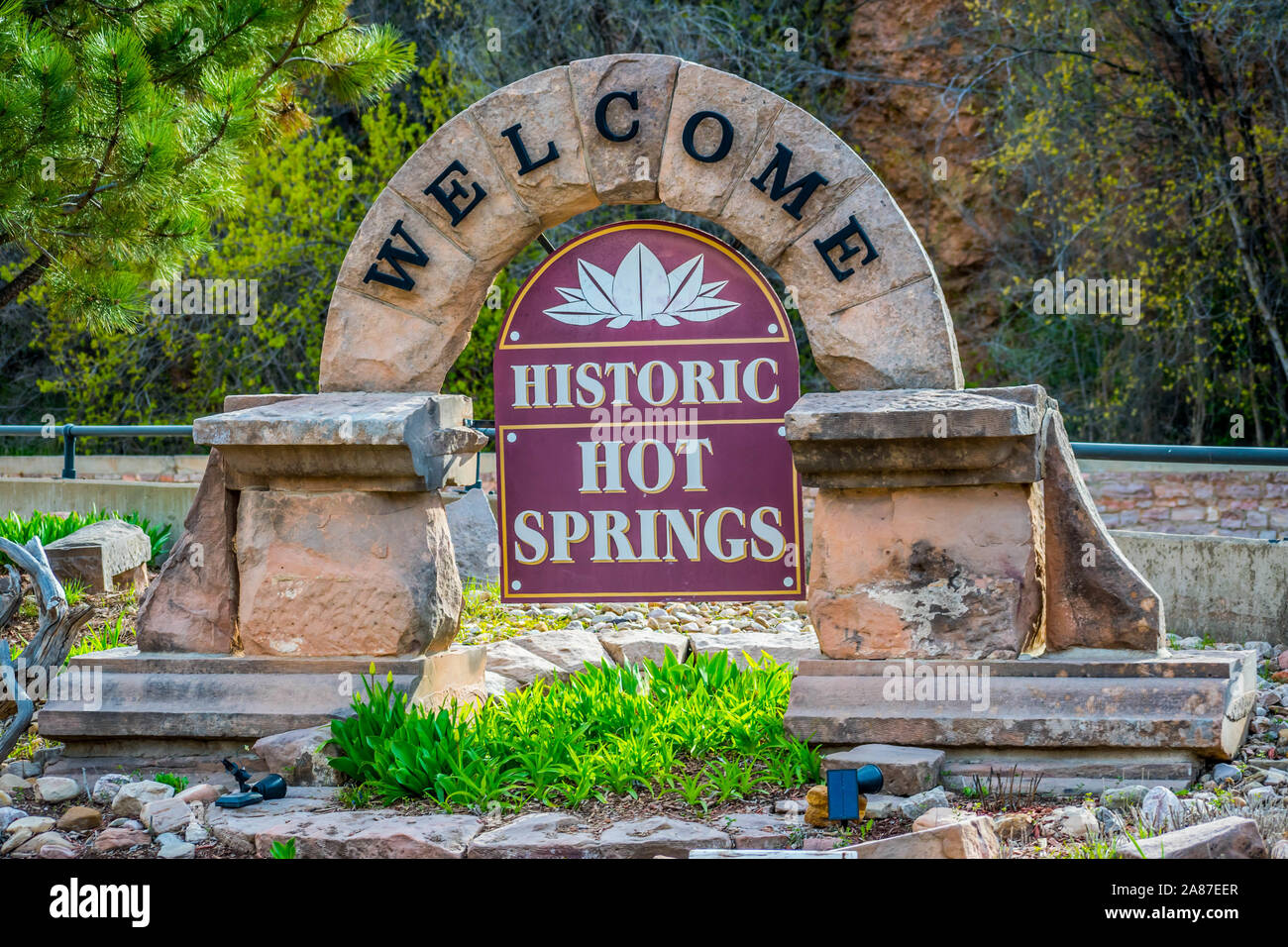 Hot Springs, SD, USA - May 5, 2019: A welcoming signboard at the entry ...