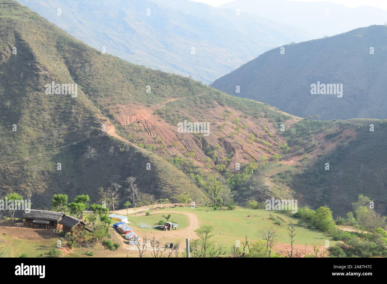 Hilly region of nepal hi-res stock photography and images - Alamy