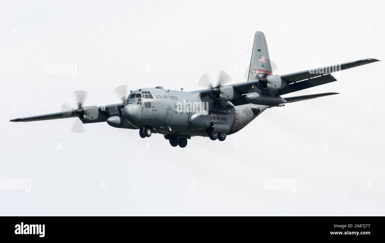 Guard C 130 Hercules High Resolution Stock Photography and Images - Alamy