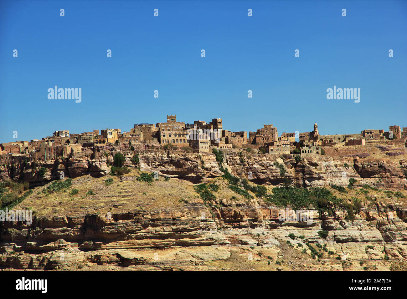 Kawkaban village in mountains, Yemen Stock Photo - Alamy