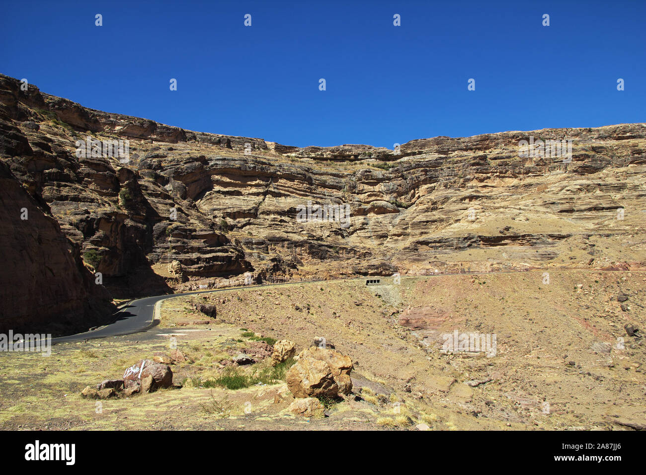 Kawkaban village in mountains, Yemen Stock Photo - Alamy