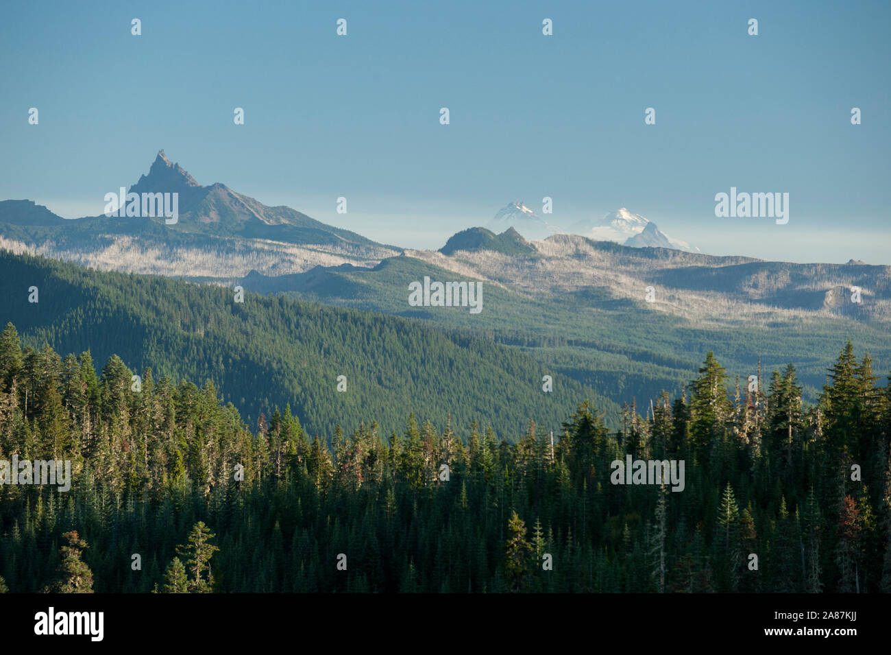 Cascade Range Mountains