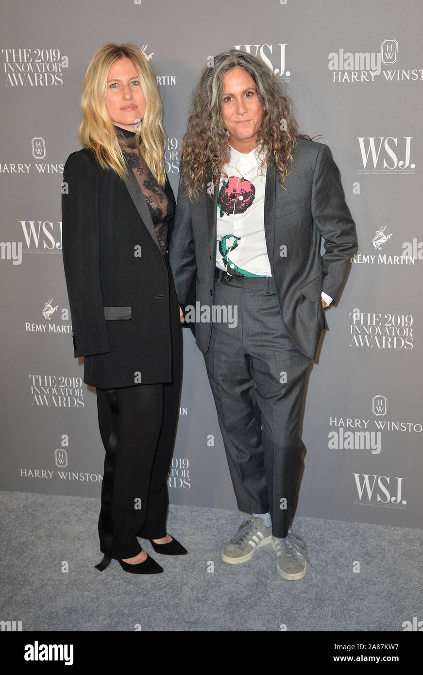 Cass bird hi-res stock photography and images - Alamy