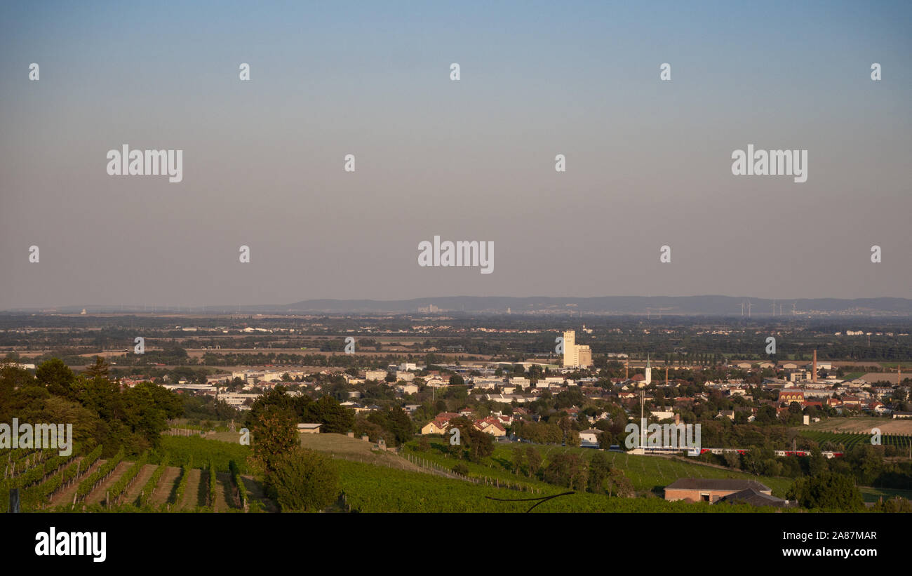 Cityscape with moody sunset sky hi-res stock photography and images - Alamy