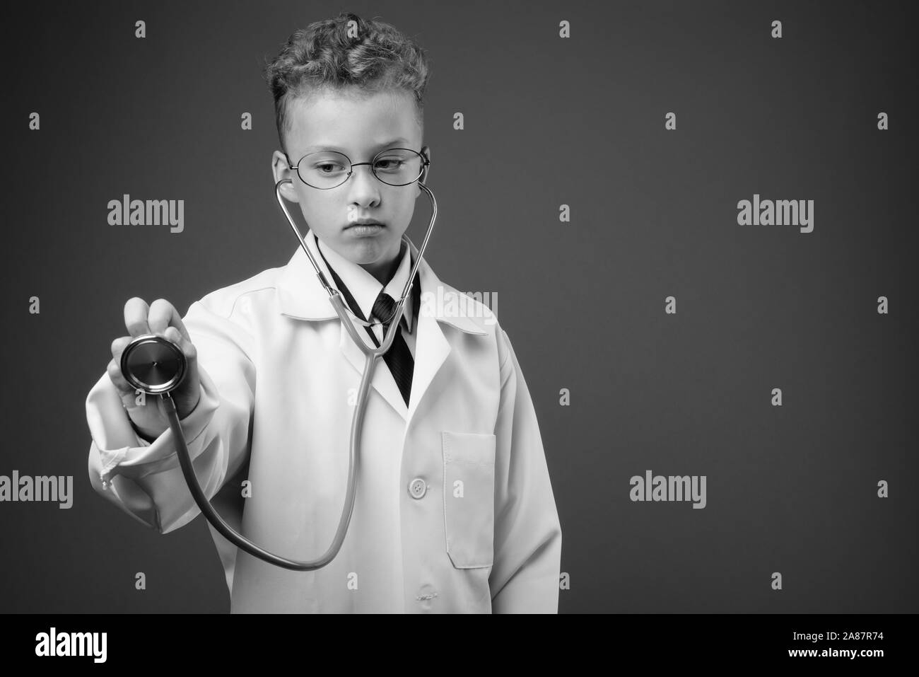Vintage doctor child hi-res stock photography and images - Alamy
