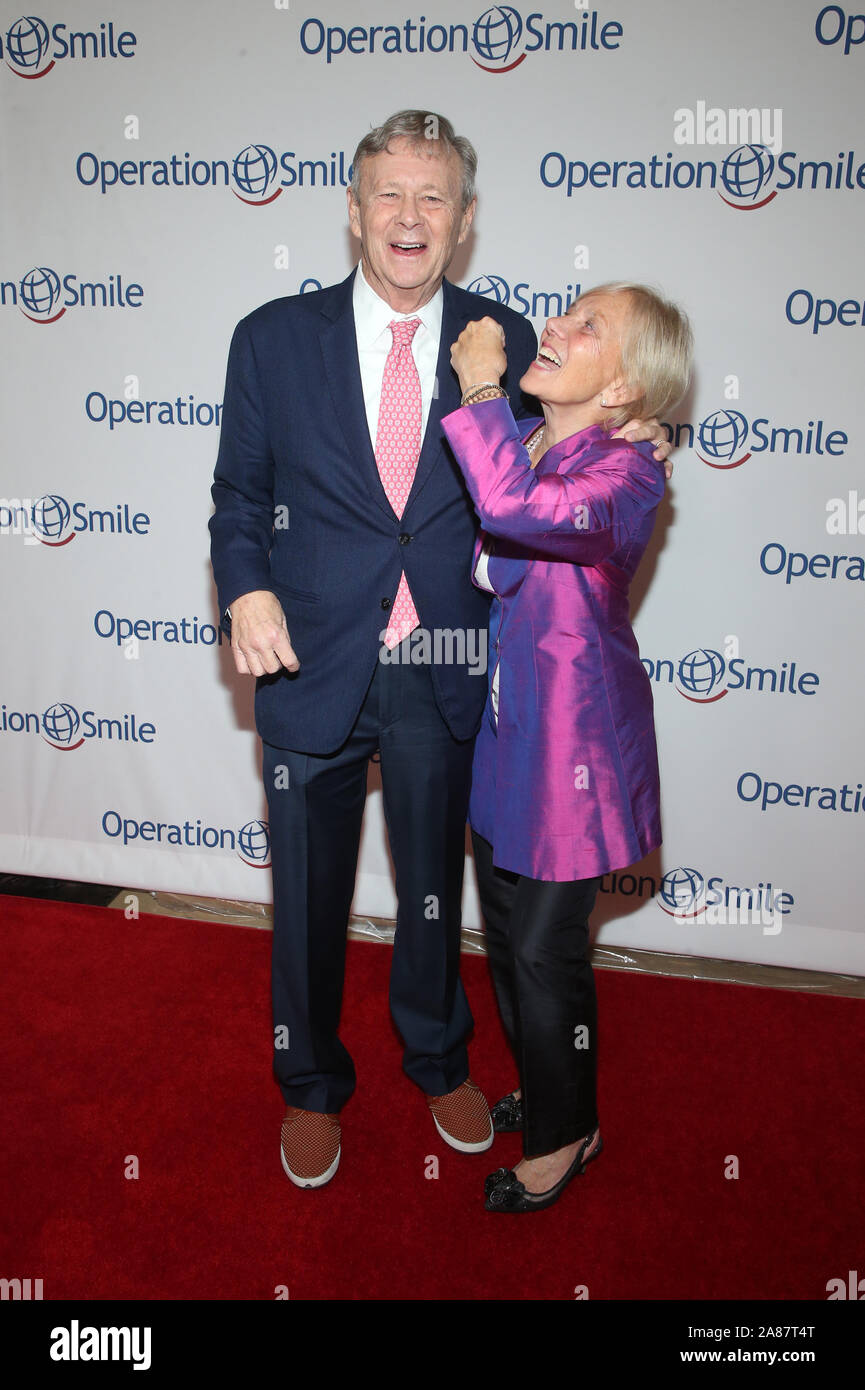 BEVERLY HILLS, CA - NOVEMBER 6: Dr. William P. Magee, Jr, Kathleen S ...