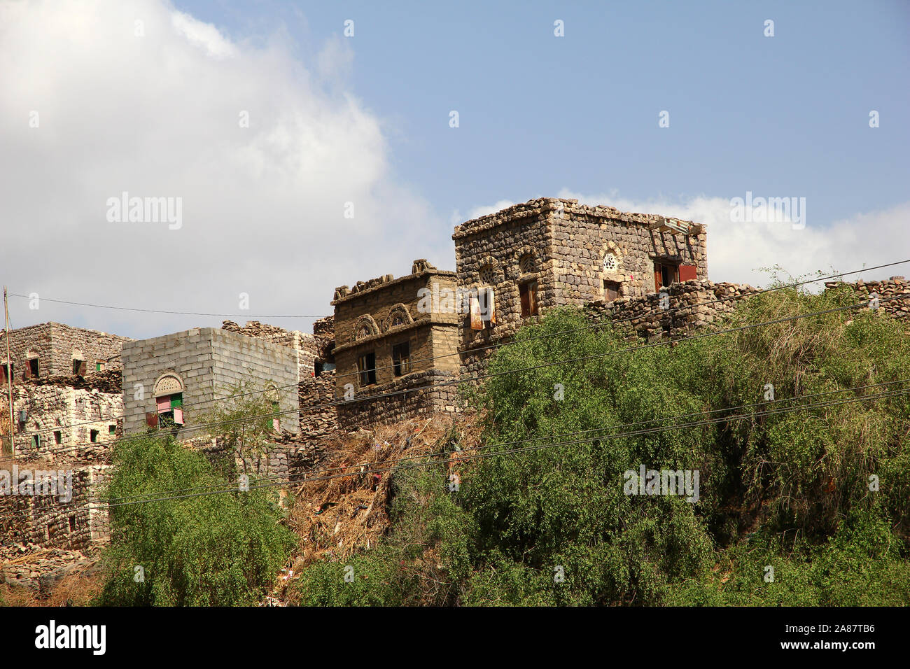 Wadi Sara in mountains, Yemen Stock Photo - Alamy