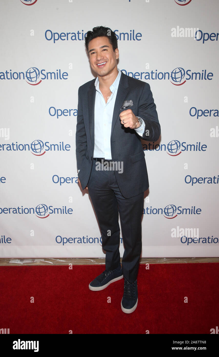 BEVERLY HILLS, CA - NOVEMBER 6: Mario Lopez, at Operation Smile's ...