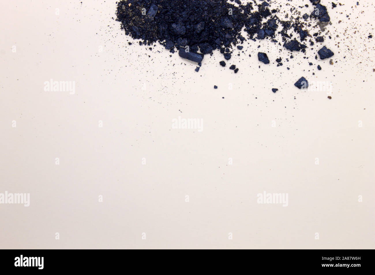 Blue color palettes hi-res stock photography and images - Alamy