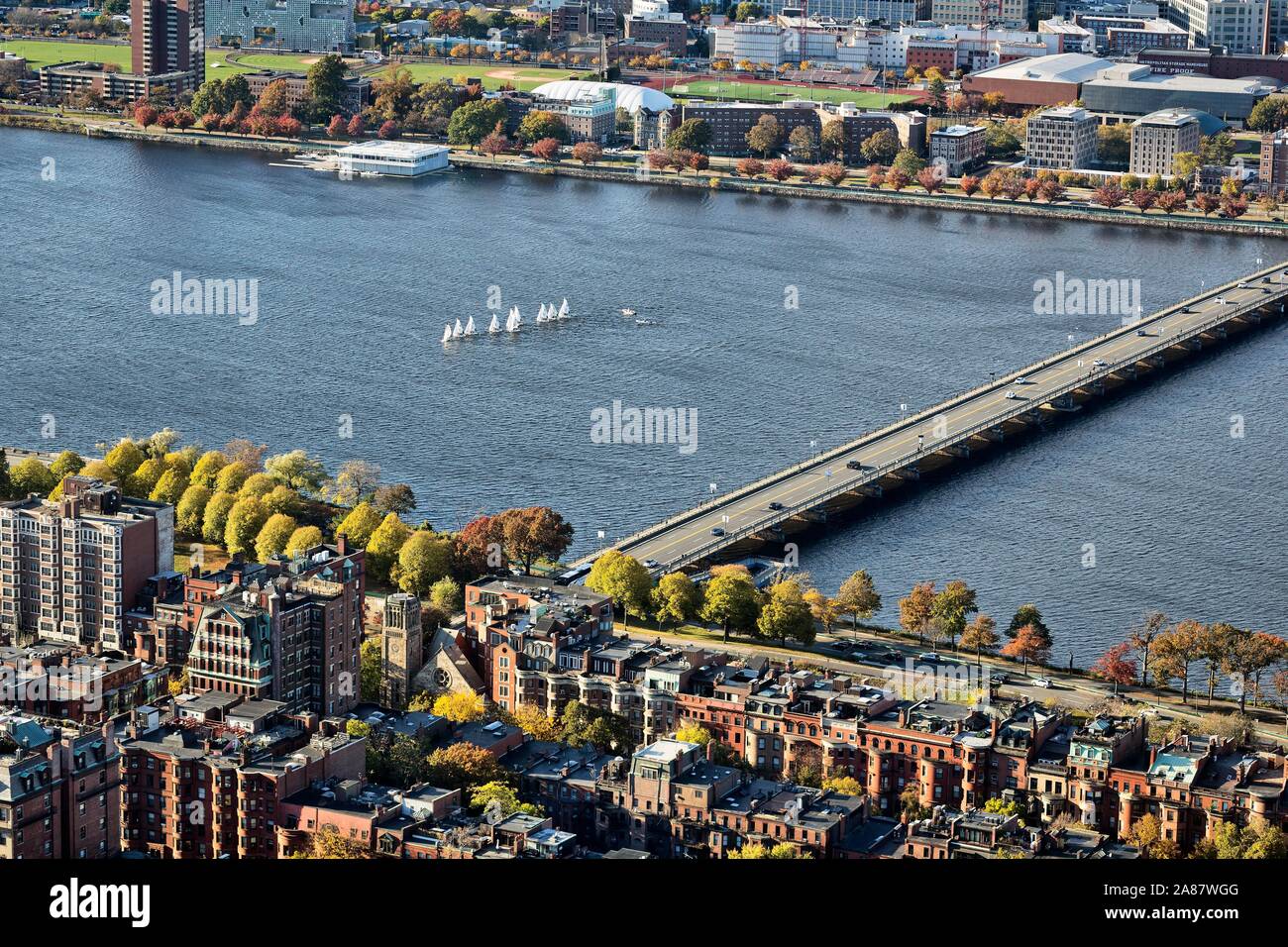 Harvard massachusetts hi-res stock photography and images - Alamy
