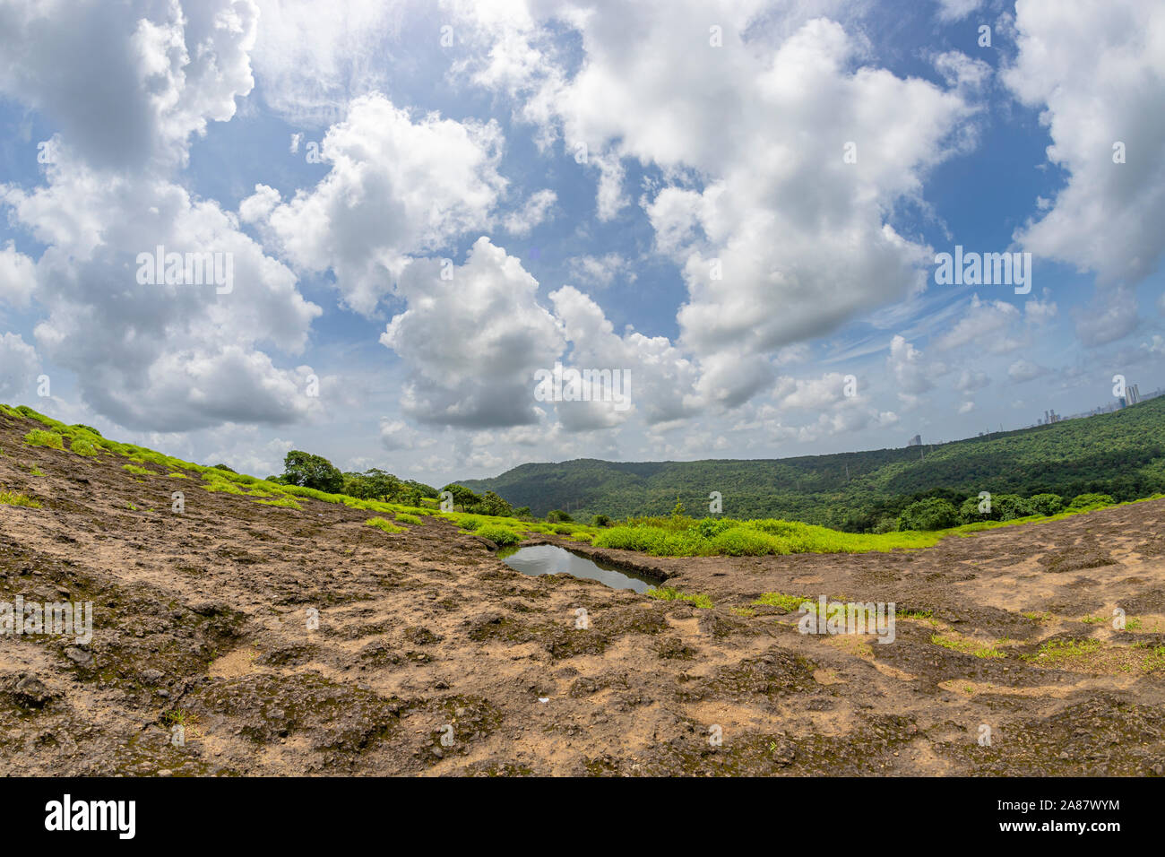 Sanjay gandhi national park mumbai hi-res stock photography and images ...