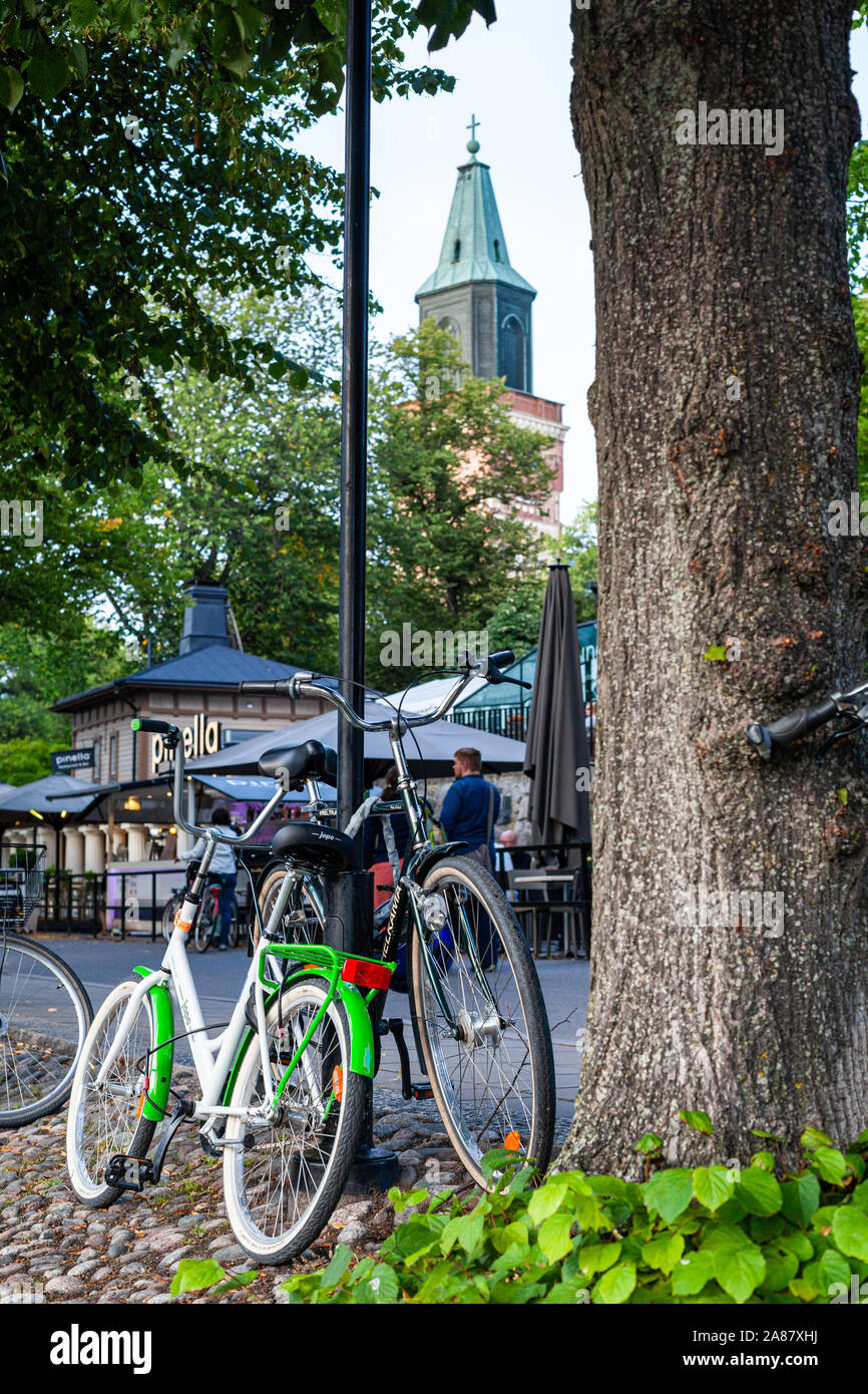 Bicycles transport hi-res stock photography and images - Alamy