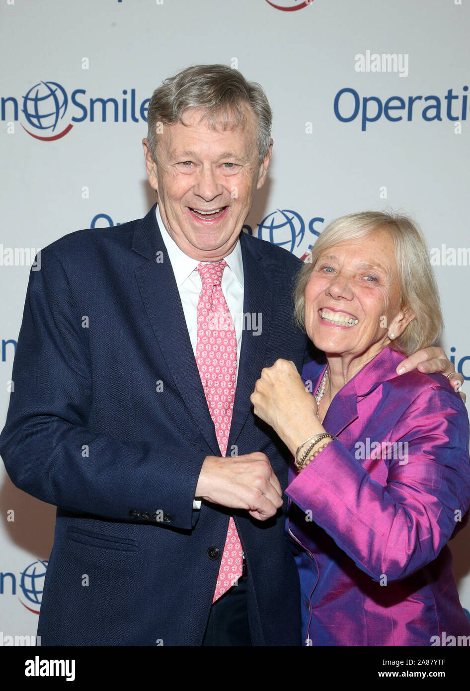 Dr magee hi-res stock photography and images - Alamy