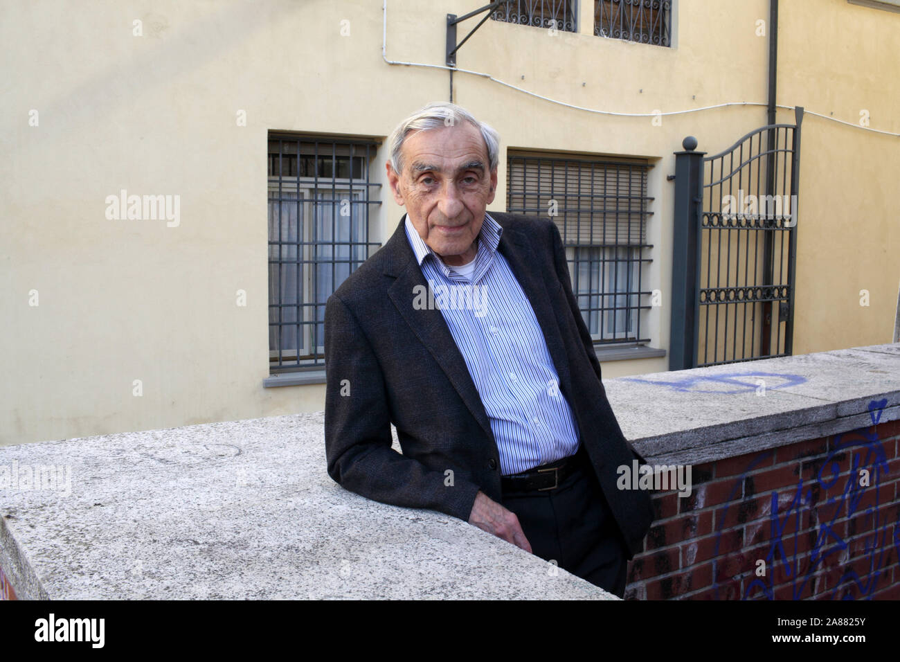 Michael walzer hi-res stock photography and images - Alamy