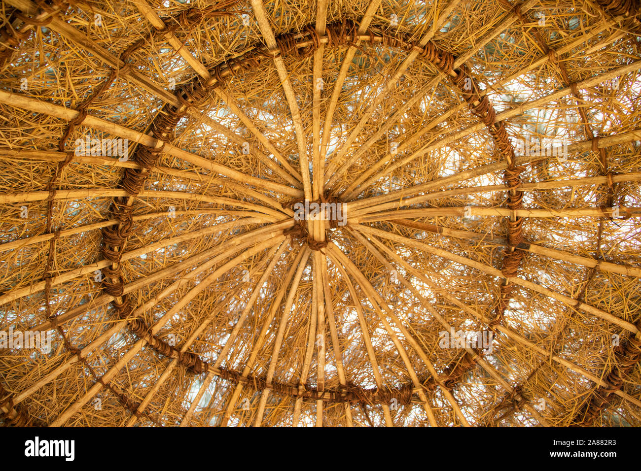 Bamboo huts hi-res stock photography and images - Alamy