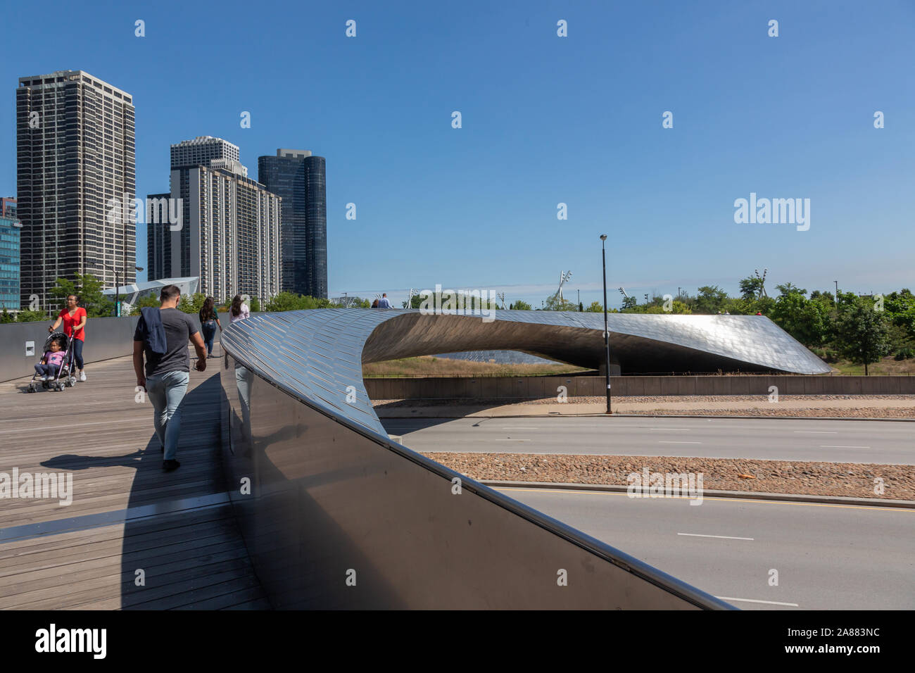 BP Pedestrian Bridge and Columbus Drive, Grant Park, Chicago, Illinois ...