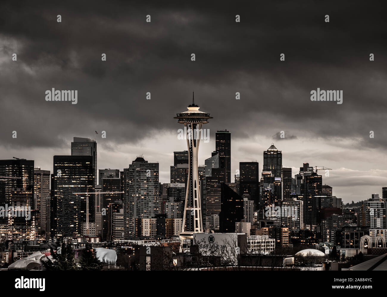Dark and stormy night hi-res stock photography and images - Alamy