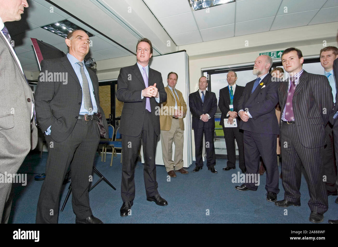 File pic showing the former Welsh Minister Alun Cairns alongside David ...