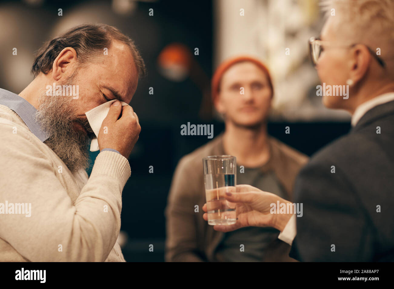 Group of women talking crying hi-res stock photography and images - Alamy