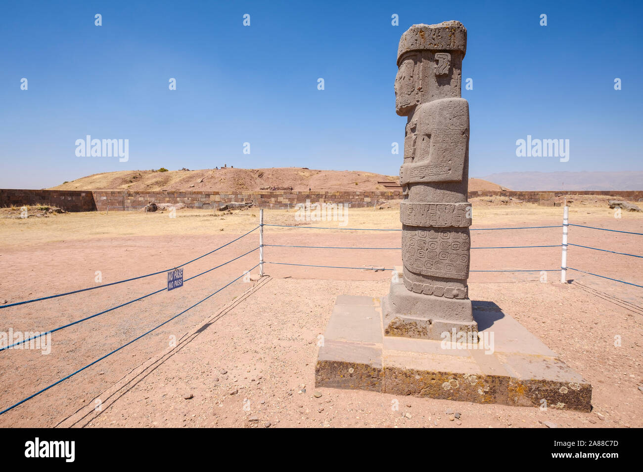 Magnificent Ponce Monolith at Kalasasaya Temple in the Tiwanaku ...