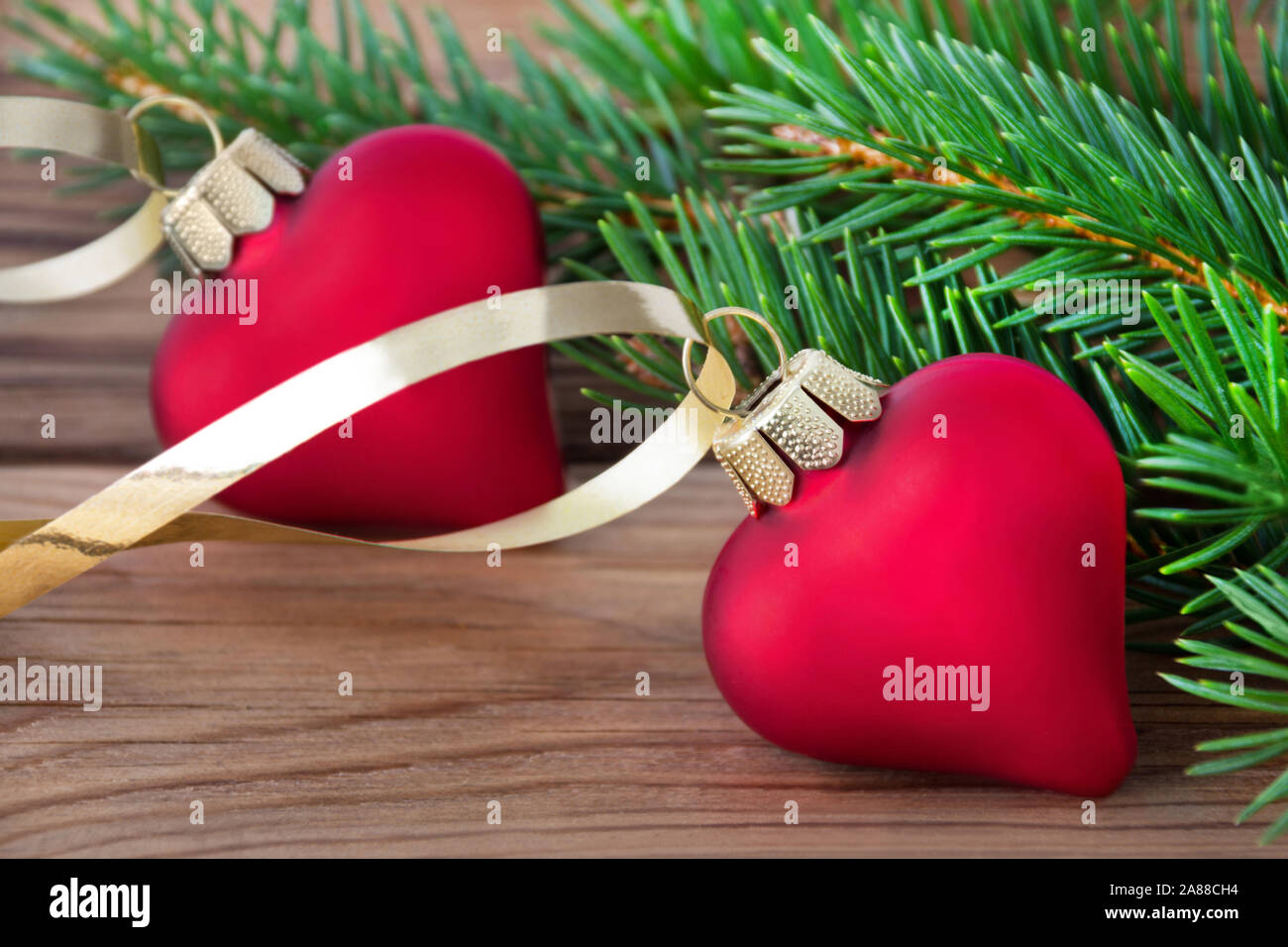 Two hearts for christmas hi-res stock photography and images - Alamy