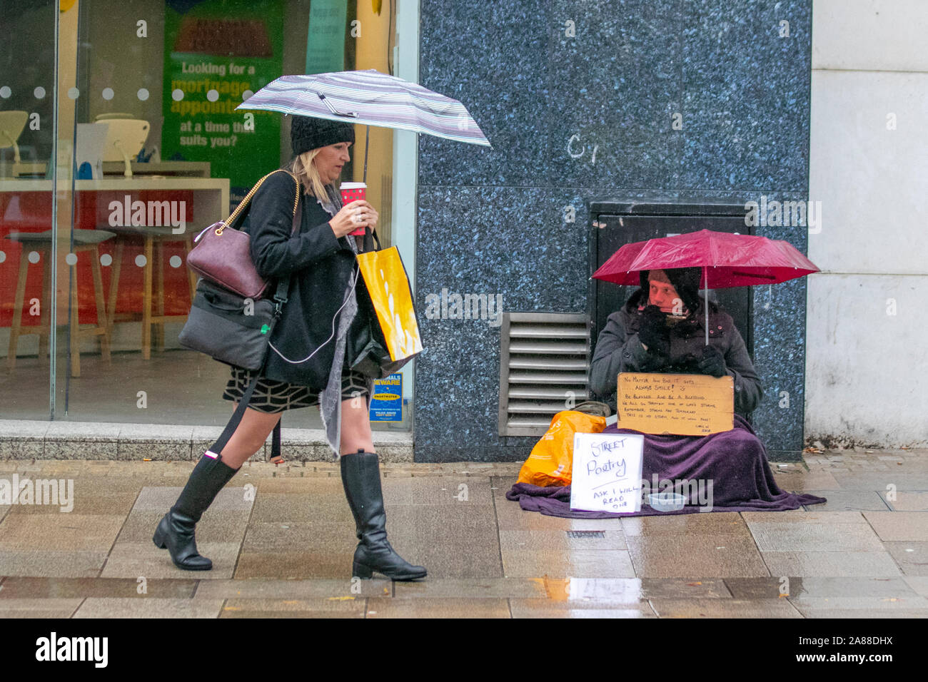 Beggars sign hi-res stock photography and images - Alamy