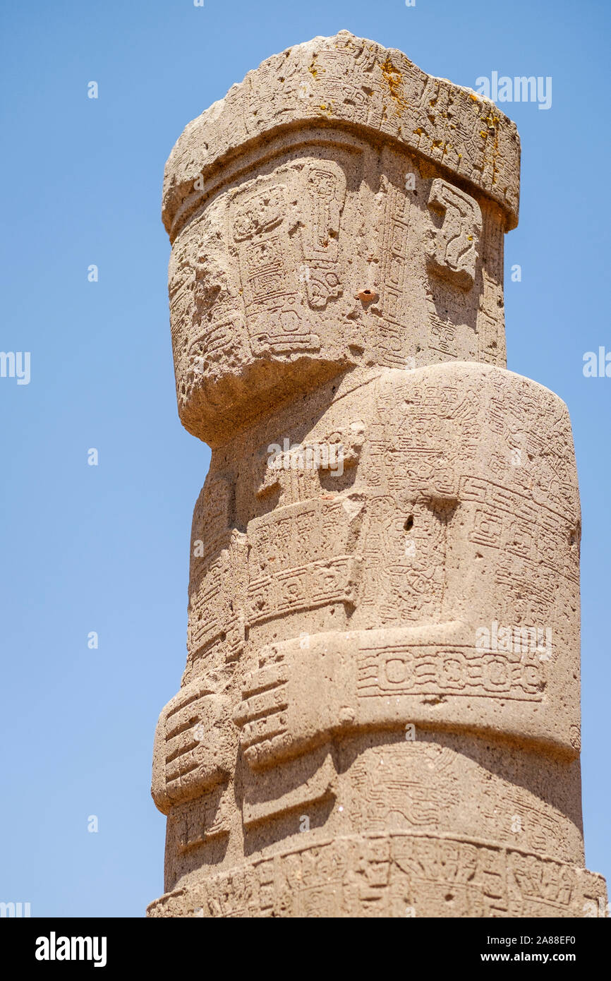 Magnificent Ponce Monolith at Kalasasaya Temple in the Tiwanaku ...