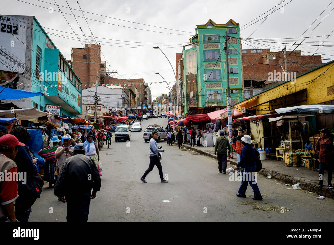 Food market on the streets of La Paz, Bolivia Stock Photo - Alamy