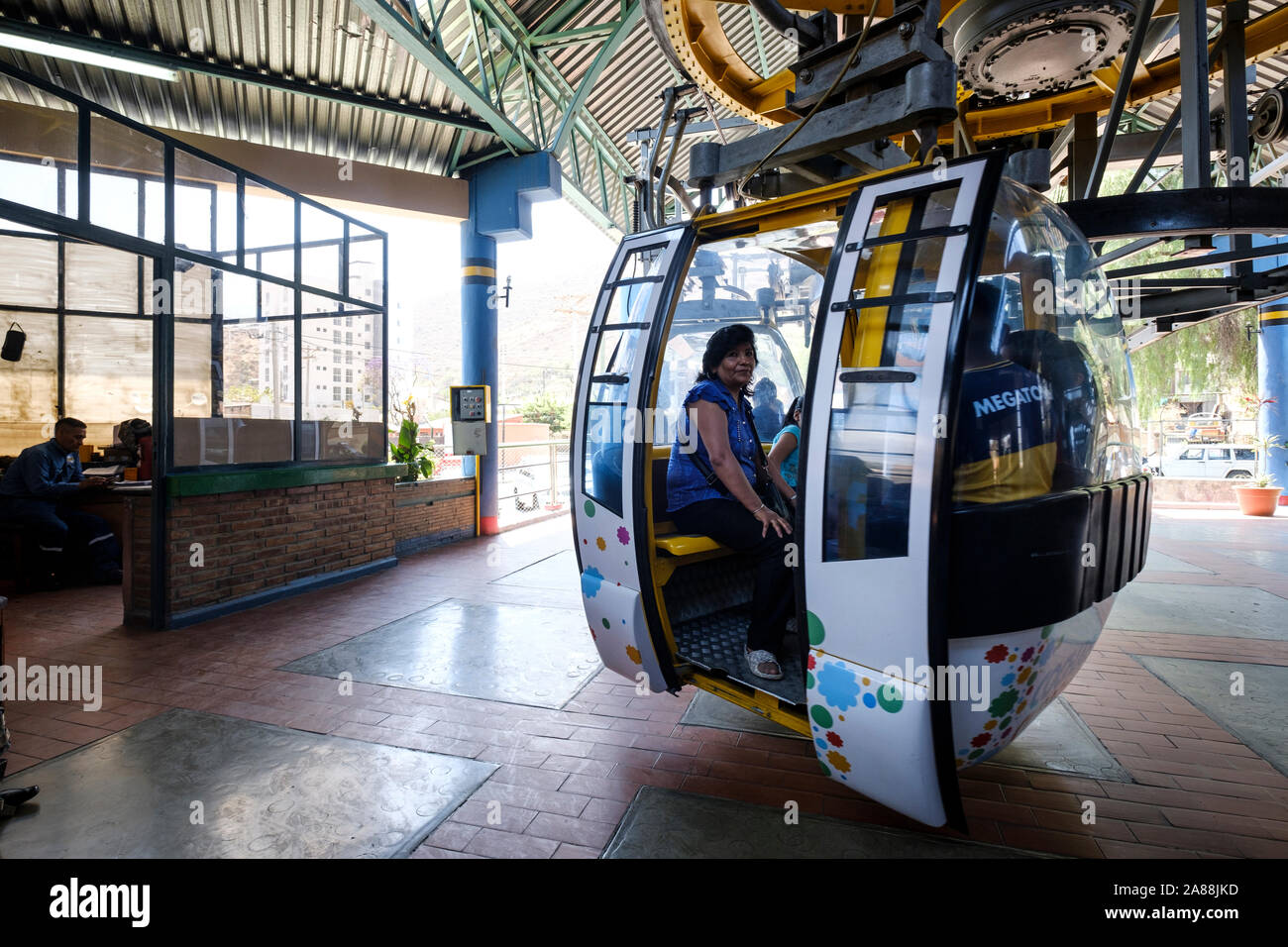 Popular cable car to Cerro de San Pedro in Cochabamba, Bolivia Stock ...