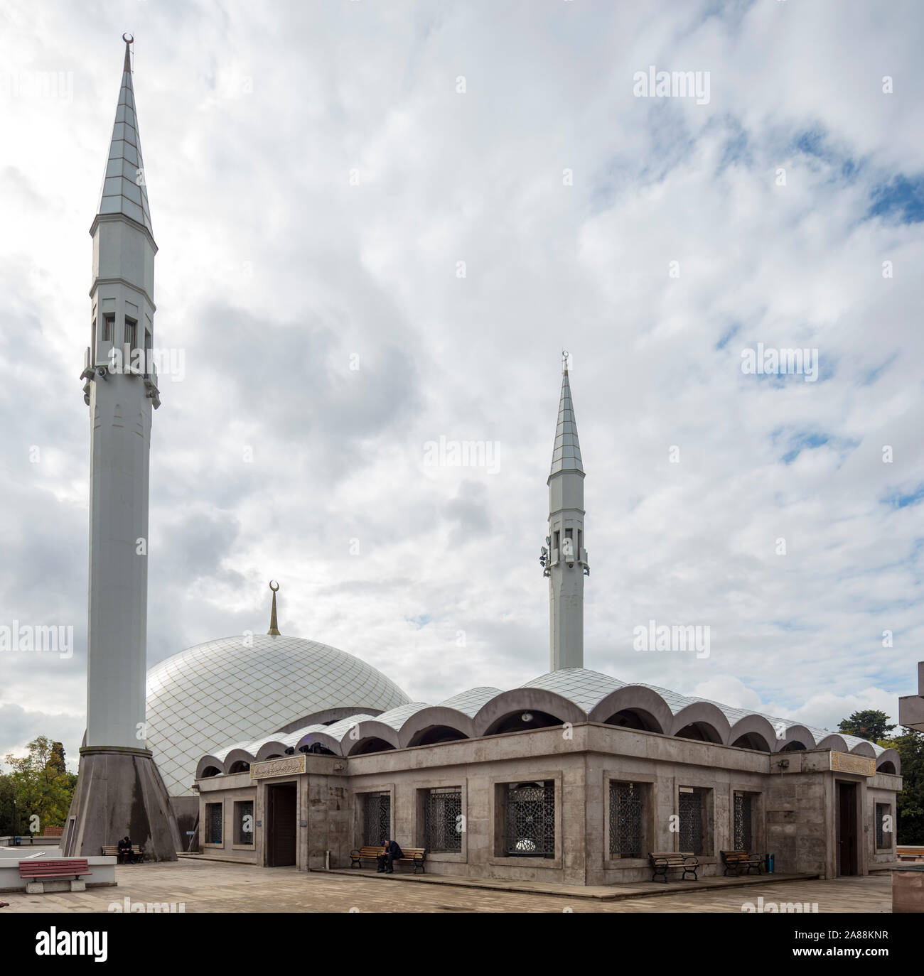 Sakirin mosque hi-res stock photography and images - Alamy