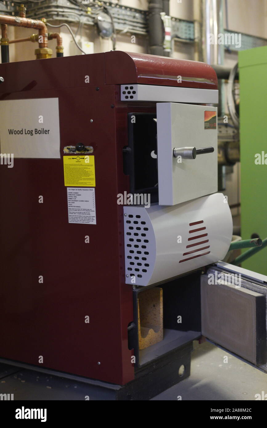 Compact log burning boiler hi-res stock photography and images - Alamy