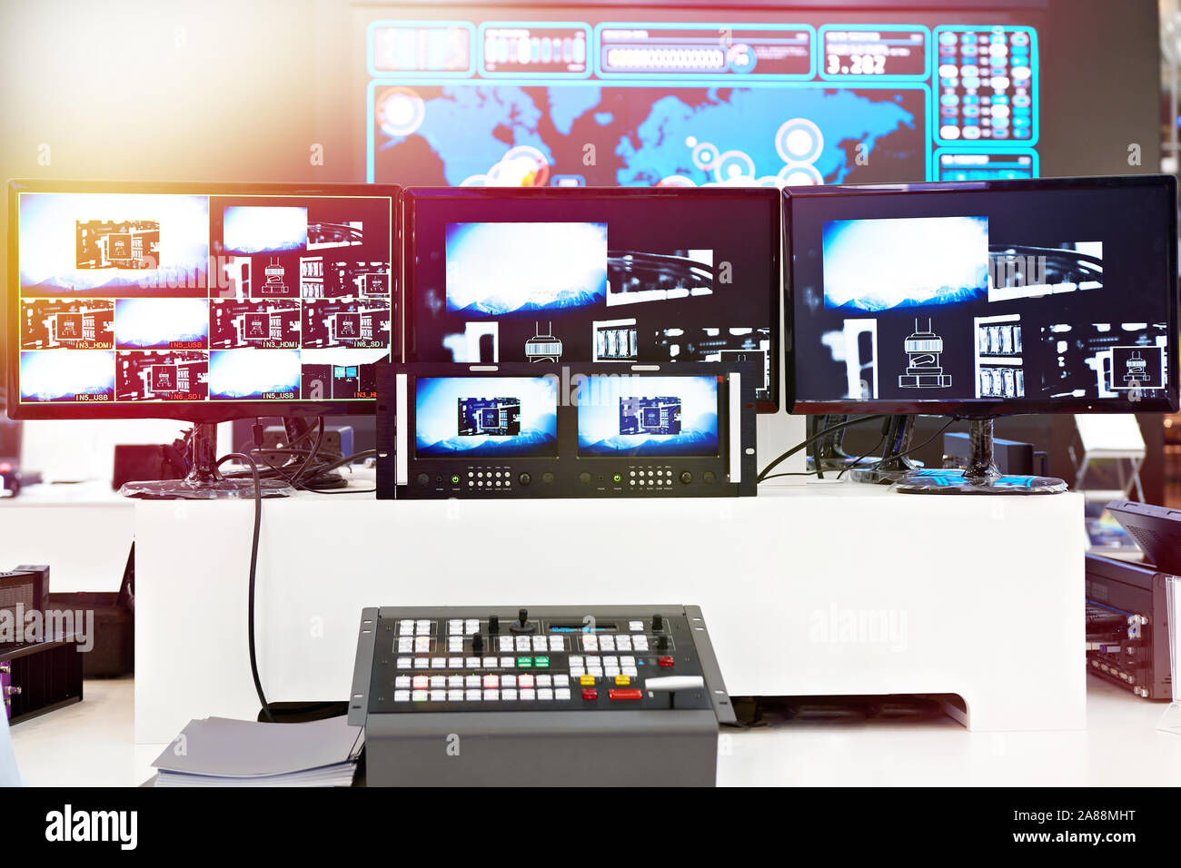 Live broadcast mixer hi-res stock photography and images - Alamy