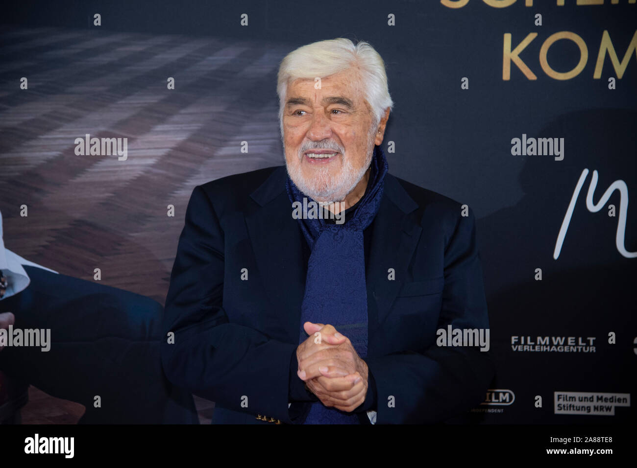 Mario ADORF, Actor on the Red Carpet, Red Carpet Show, Film Premiere ES ...