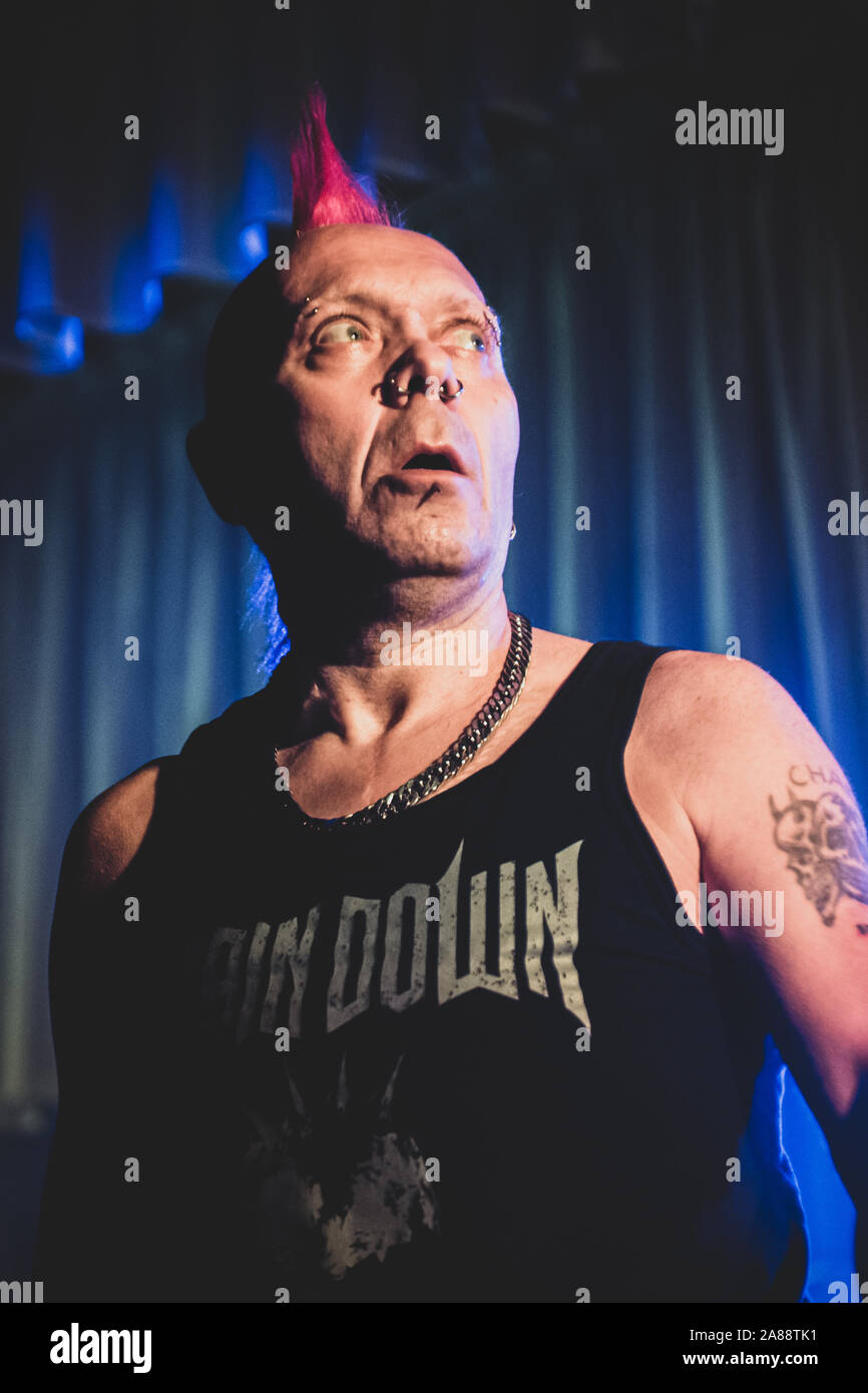 The exploited punk hi-res stock photography and images - Alamy