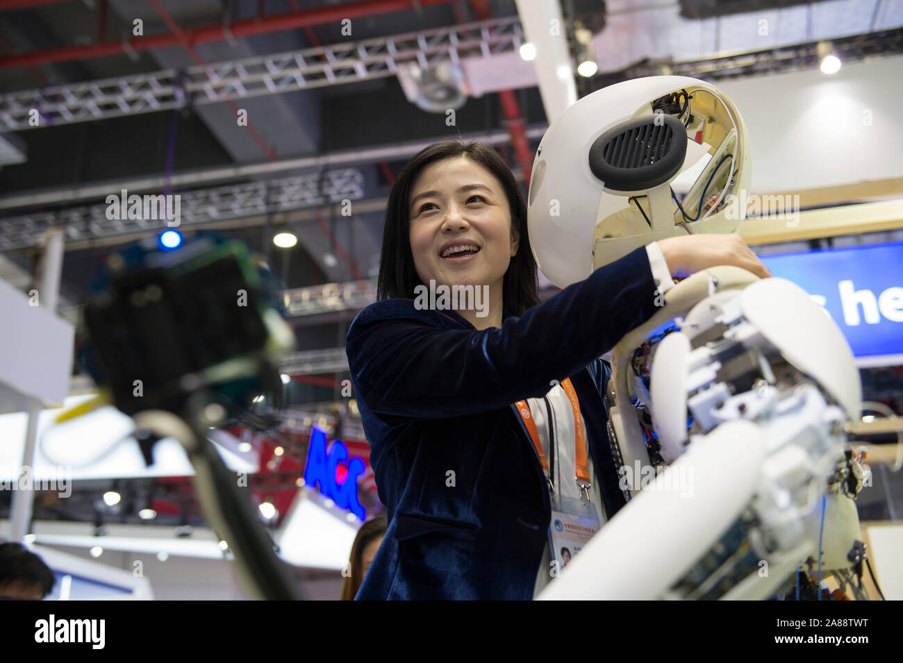 Infineon hi-res stock photography and images - Alamy