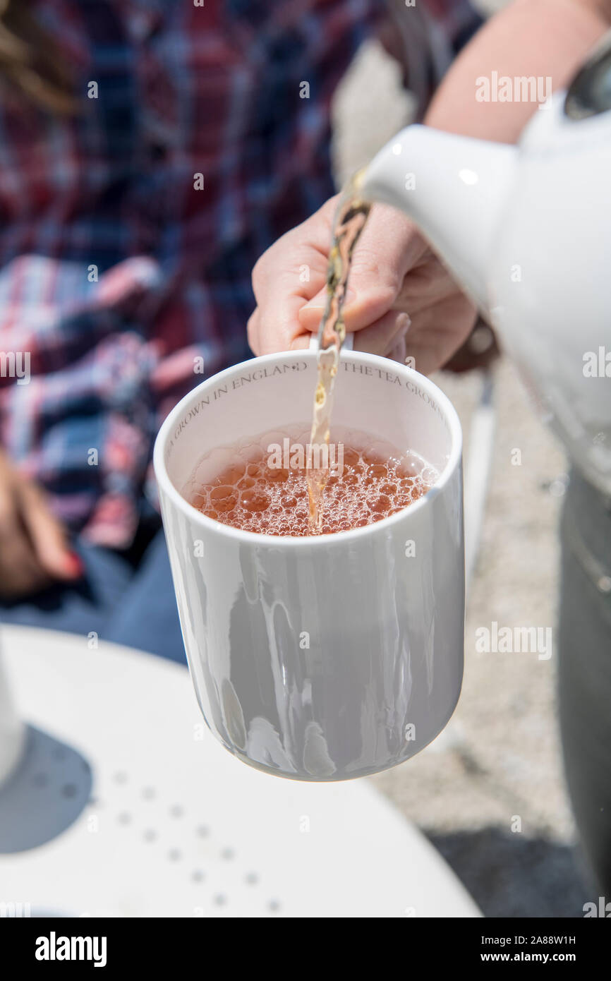 Tea drinking from a saucer hi-res stock photography and images - Alamy