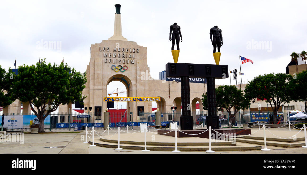 Los Angeles Memorial Coliseum located in the Exposition Park - Los ...